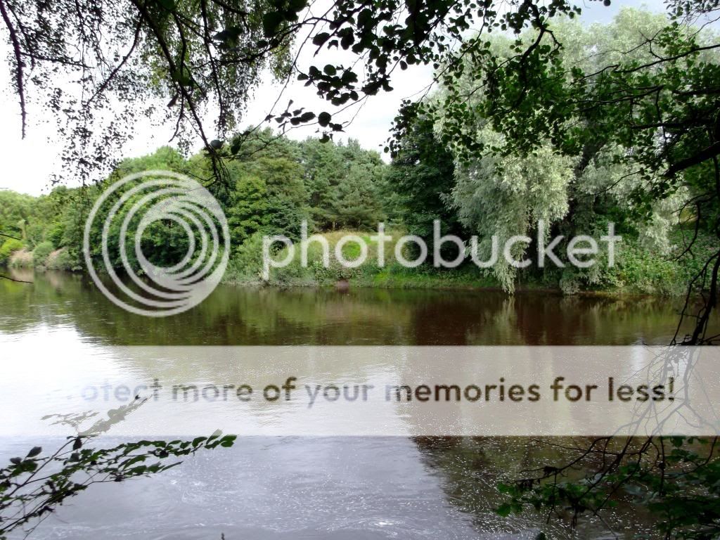 Avoiding the rain in Corbridge, Northumberland Sat 17 Aug