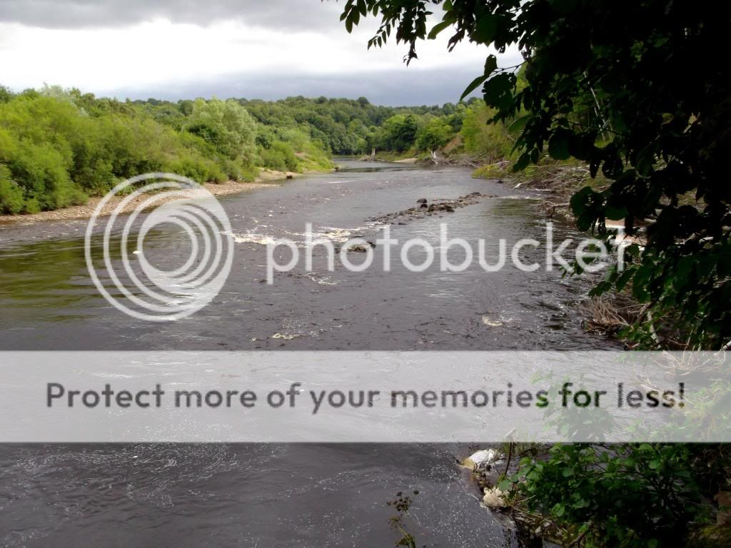 Avoiding the rain in Corbridge, Northumberland Sat 17 Aug